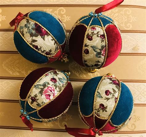 Пин от пользователя Merlene Mills на доске Ornaments | Елочные ...