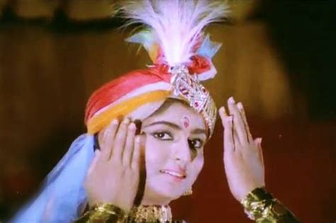 দুর্ঘটনা নাকি আত্মহত্যা মহুয়া মৃত্যু আজও অমীমাংসিত