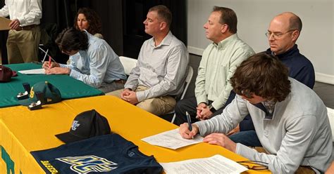 Taconic Seniors Bo Bramer Sam Sherman Sign Lois Making Ncaa Division