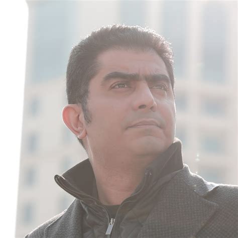 Farrokh Gharib Youtube