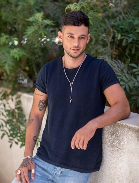 ישראל אוגלבו המצב הכלכלי שלי מעולה למדתי להתנהל נכון