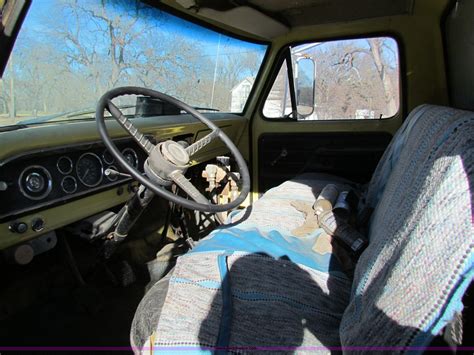 1976 Ford F600 Dump Truck In Marion Ks Item V9419 Sold Purple Wave