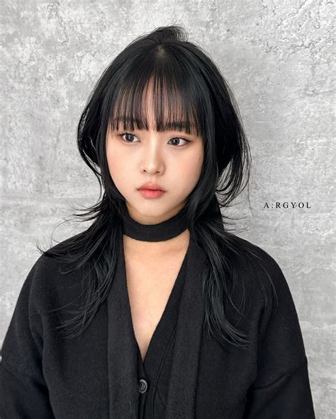 홍대 아르결 실장 디큐ㅣ허쉬펌 허쉬컷 슬릭컷 슬릭펌 레이어드컷 레이어드펌 더운여름에도 분위기는 산뜻하고 무드있게🤍허쉬펌 11문의는 Dm 예약은 프로필링크로 방문주세요