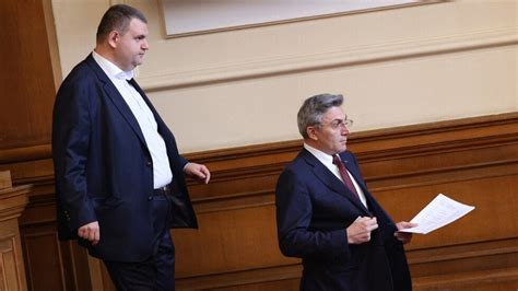 Предлагат Делян Пеевски за член на Комисията по конституционни въпроси R Bulgaria