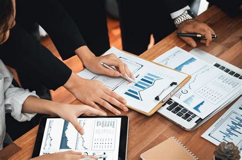 Premium Photo Financial Data Analysis Dashboard By Fintech Bi Or Business Intelligence Display