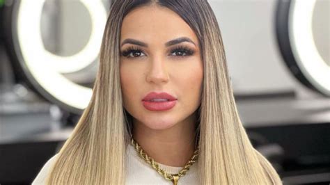 Filho De Deolane Bezerra é Internado E Passa Por Cirurgia De Emergência