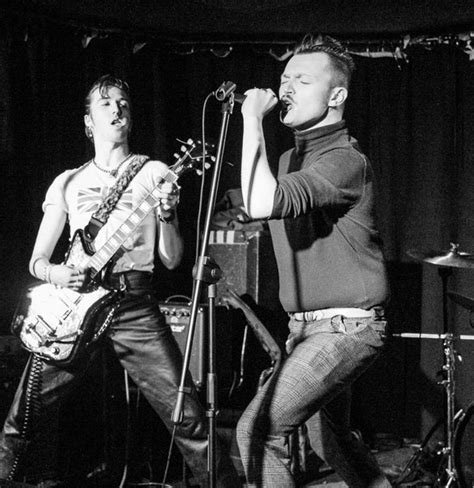 Slack Alices Spotify