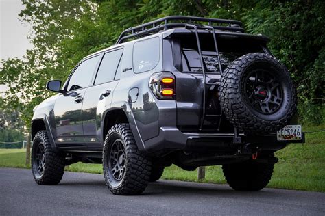 Toyota 4runner Trail Edition Lifted