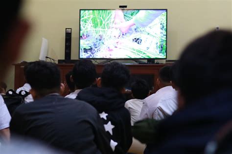 Keseruan Outing Class Smp Bq Di Perpustakaan Pertanian Bogor