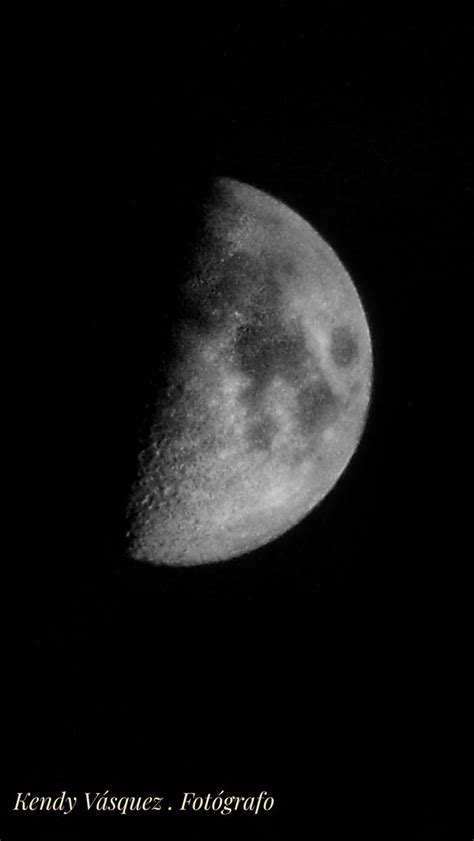 Luna Cuarto Creciente Luna Cuarto Creciente