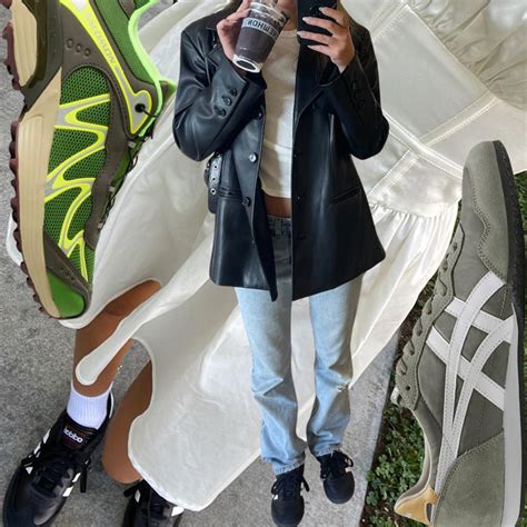 Im Sorry But I Feel So Basic Wearing My Black Sambas—6 Styles Im