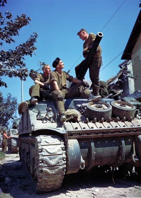 World War Ii Seen In These Stunning Color Photographs Page 2 Dusty