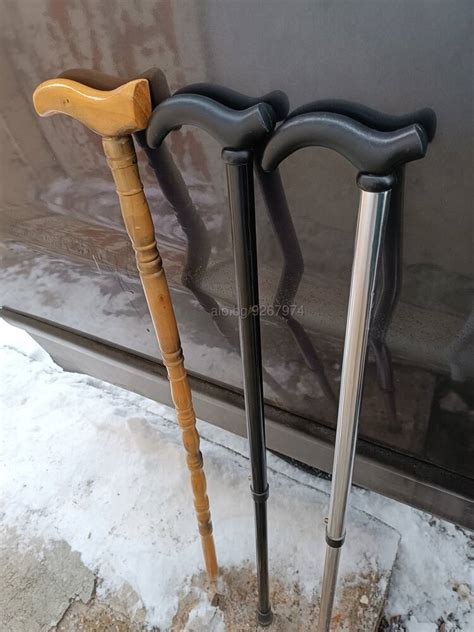 Бастуни Помощни средства Терапевтични и ортопедични продукти Помощни средства Русе