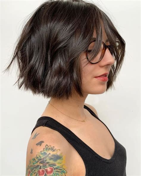 What Are The Best Short Hairstyles To Wear With Glasses Hair Adviser In 2025 Short Hair