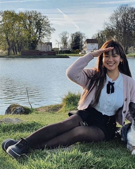 Rian Gonzales And Her Pet Corgi 2 Pic