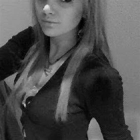 Christina Bòuer Youtube