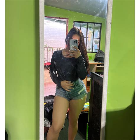 Gabriela Rivas Gabriela Rivas Added A New Photo