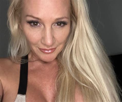 Alexis Malone Mynx
