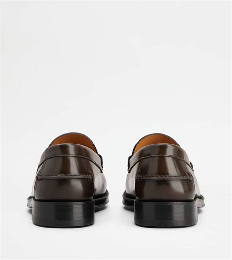 Man Brown Loafers In Leather Xxm48l0ix80akt8ms800 Tods