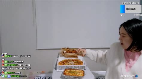 클립 킹기훈 가현 출산잘하고 입원실 치킨피자 먹방ㅎ Soop Vod