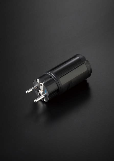 콘센트에 꽂는 것만으로 음질의 개선이 이루어지다 Furutech