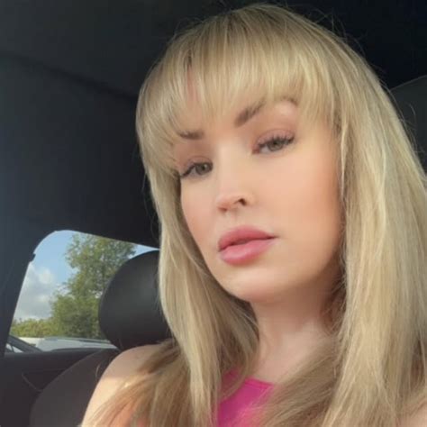 Laura Pixley Face By Laura Threads Say More