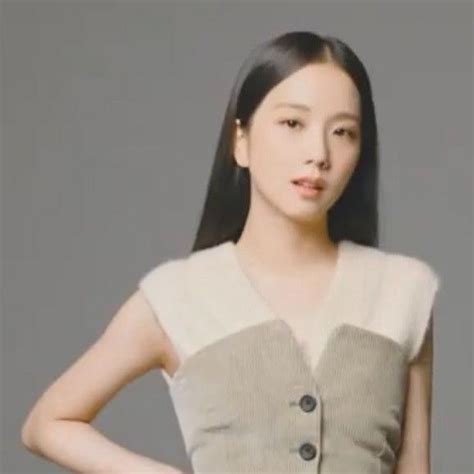 Jisoo X Harpers Bazaar Blakpink