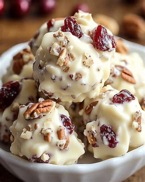Delicious White Chocolate Cranberry Pecan Clusters For Festive