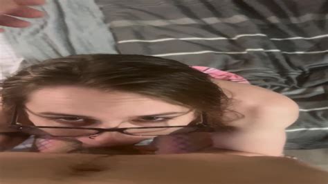 Premier Jour Pour Sucer Eporner