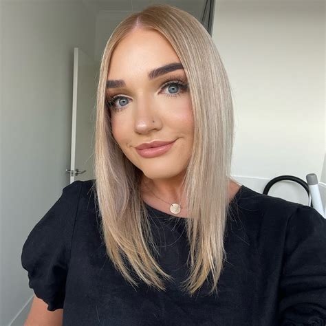 Maddy Cullen Youtube