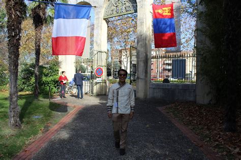 Аниргүй Гүнзгий Хоосон Үг ба үзэмж