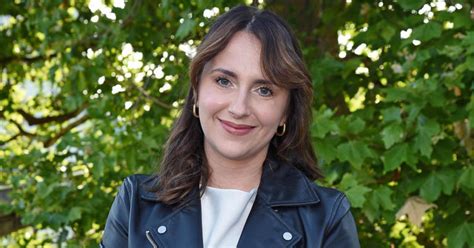 Bauer Sucht Frau Star Anna Heiser Spricht über Den Weg Zurück Zur Liebe