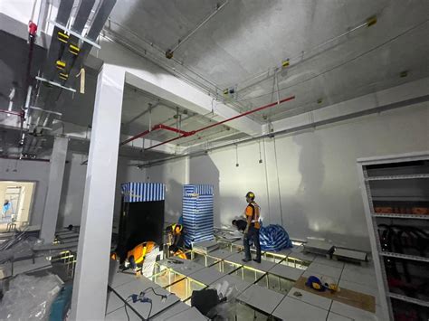 งานก่อสร้างห้อง Datacenter ที่ Tns Network Solution Facebook