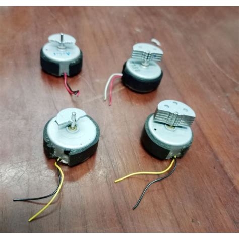 Jual Motor 5vdc Vibrate Vibration Dinamo Getar Geter Ps2 Shopee Indonesia