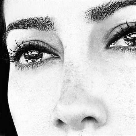 فتاة مجهولة الهوية موريتانية