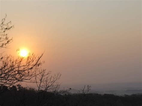 Benci Adhita Prananda Medium