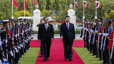 Председатель КНР Си Цзиньпин провел переговоры с премьер министром Таиланда Cgtn на русском