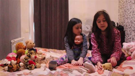 მარი და ლიზი აცნობენ სათამაშოებს Youtube