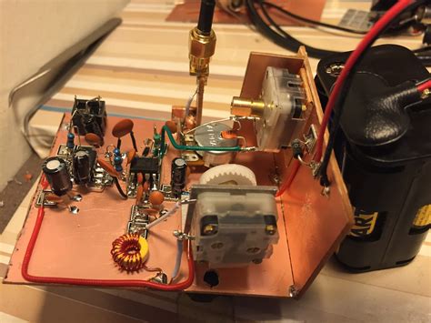 Diycrap Emrfd Direct Conversion 40m Receiver In A Tea Caddy