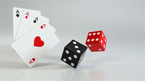 현대 골든 블랙과 레드 네 개의 에이스와 검정 에 주사위 3d 일러스트 카드 여가활동 게임에 대한 스톡 사진 및 기타 이미지 카드 여가활동 게임 0명 3차원 형태