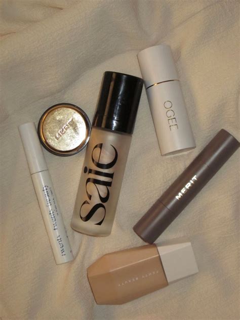 Minimalistic Makeup Routine For A Natural Glow