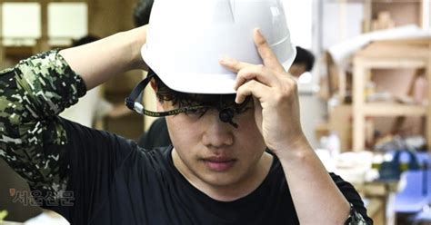 고졸은 사람 취급도 못 받죠”특성화고 출신이 전하는 차별과 멸시 청년 블루칼라 리포트