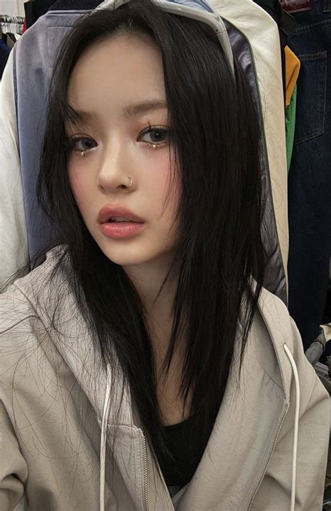 Pin On Newjeans In 2024 Asian Model New Jeans Style J Pop Music