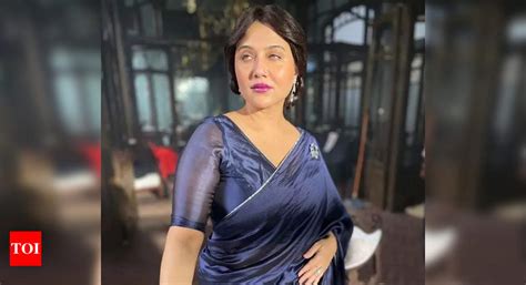 Swastika Mukherjee Raises A Toast To ‘turning 42 Vows To Reinvent