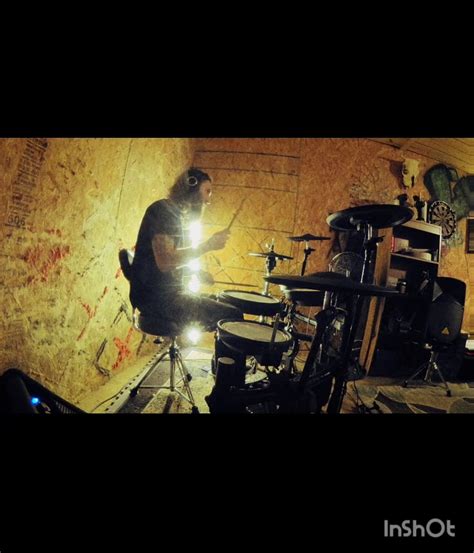 some improv over lofi track r drums