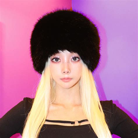 [아이돌룩] 안티프래자일 페이크퍼 모자 댄스의상 펑크 Y2k 키치 하라주쿠 락페스티벌 댄서 하이틴 커버댄스 코스프레 스트릿 고스