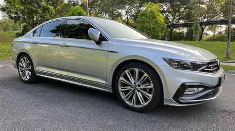 2022 Vw Passat R Line