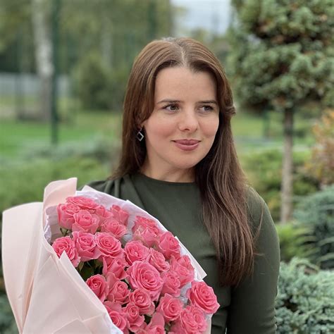 А ви вже всі готові до Дня вишиванки Пропоную ідею для фотозони а всю необхідну інформацію