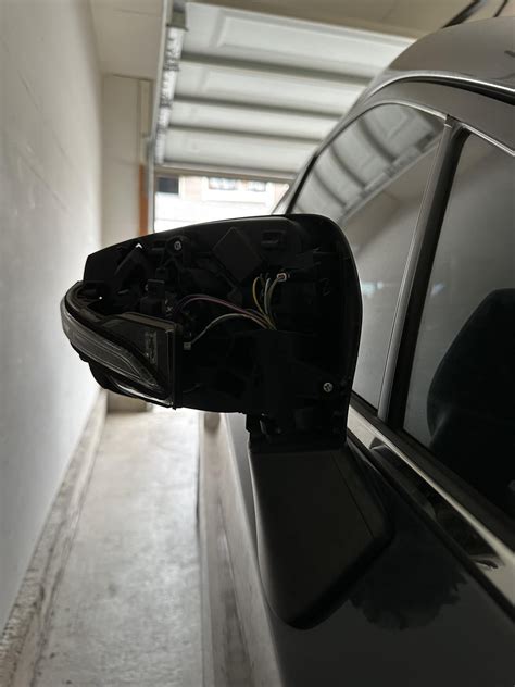 Subaru Right Passenger Side Mirror Cover Help Cant Find The Part