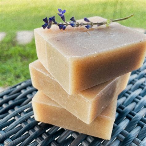 頂級珍珠粉荷葉亮白皂 善緣soap